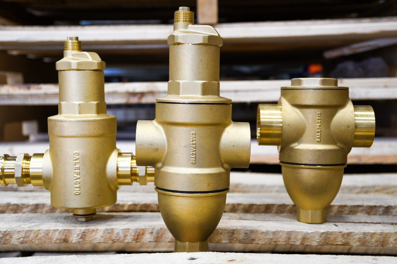 Discover Calefactio's Cal-X-Tract air and dirts separators line ...